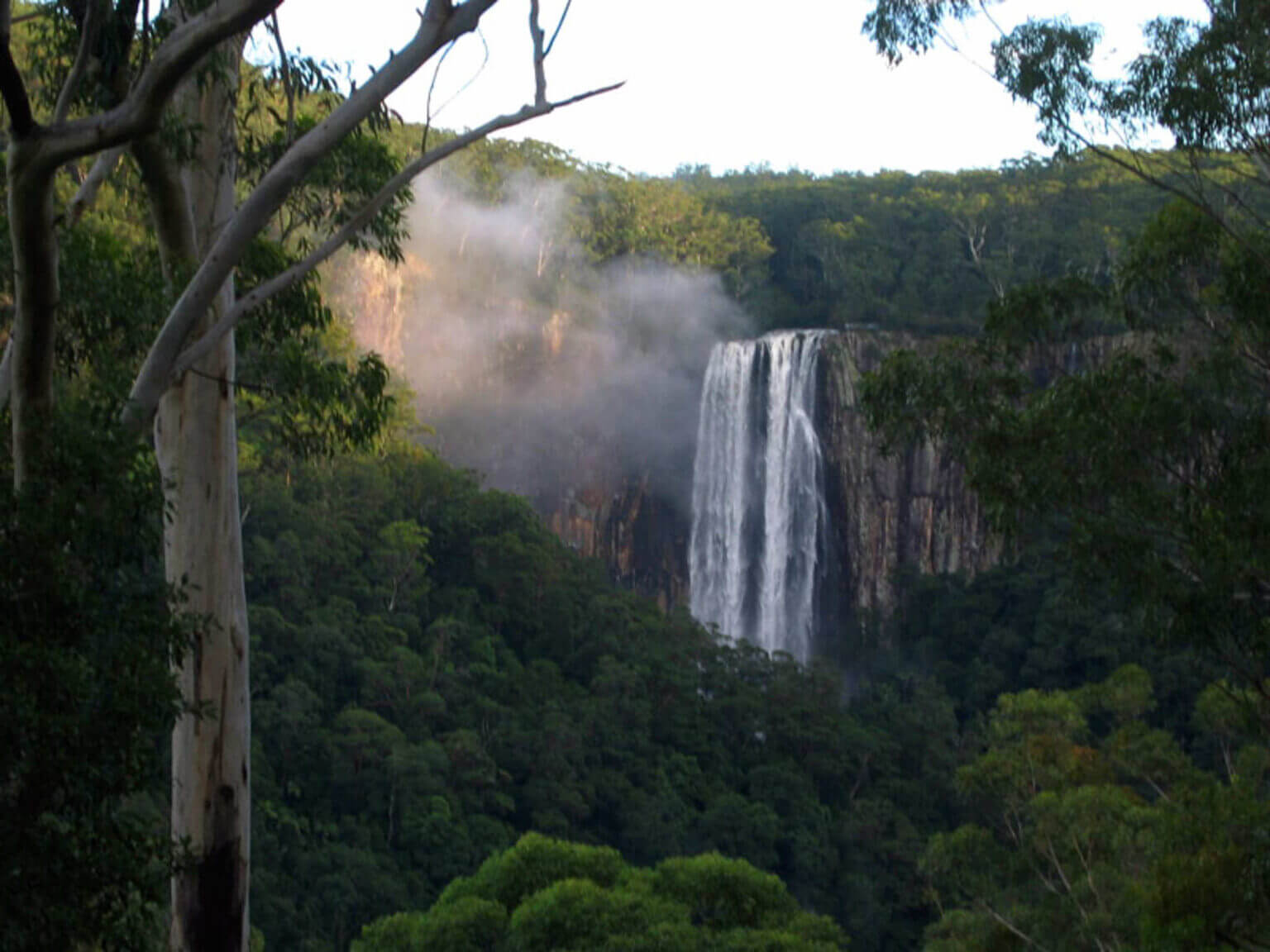 What to do in Byron Bay | Crystal Castle